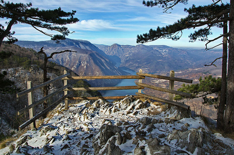Vidikovac Banjska Stena - Hotel Tara